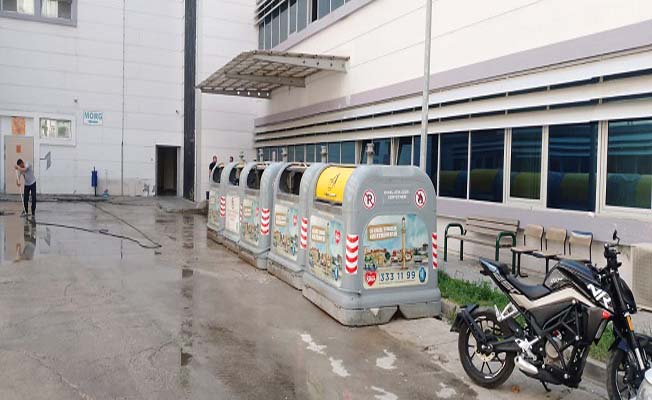 Morg önünde çöp toplama alanı değiştirilmeli - Personel Sağlık Net